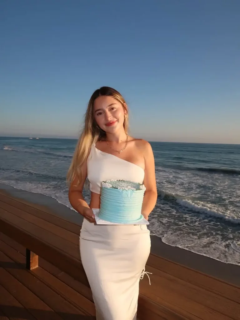 Nathaly Cuevas Wiki, Age, Net Worth, Height, Siblings, Boyfriend