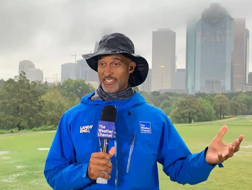 Paul Goodloe Age, Wife, Illness, Salary, Height, Net Worth, Weight